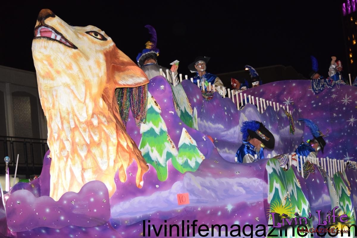 Floats in the Conde Cavalier Mardi Gras Parade in Mobile Alabama