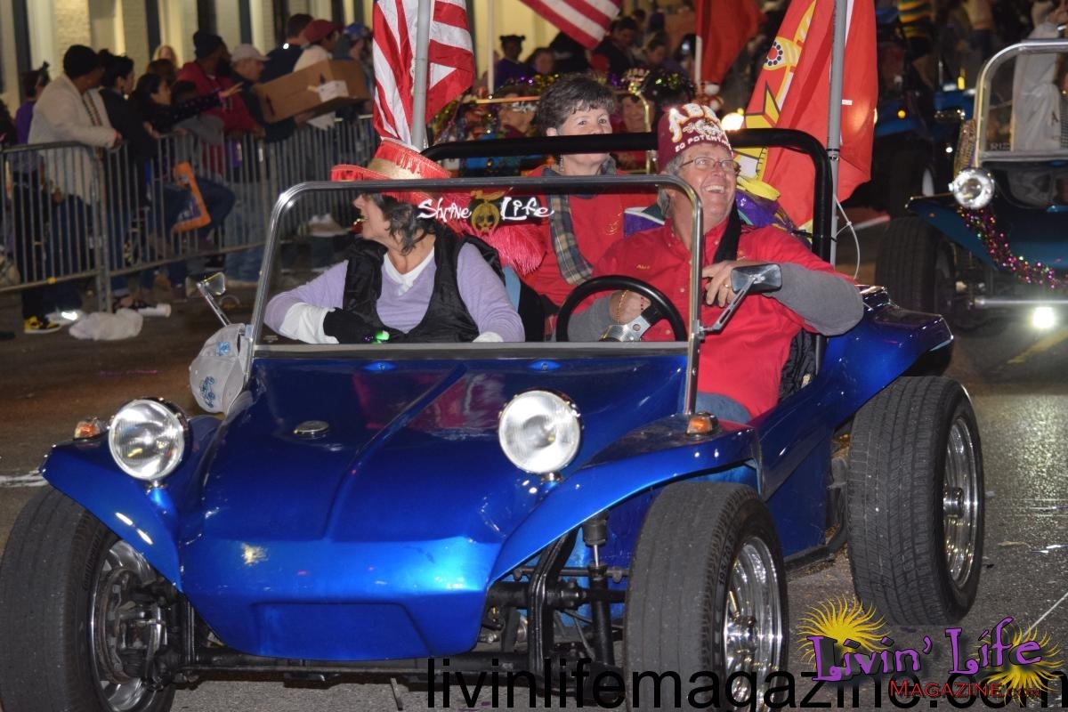 Floats in the Conde Cavalier Mardi Gras Parade in Mobile Alabama